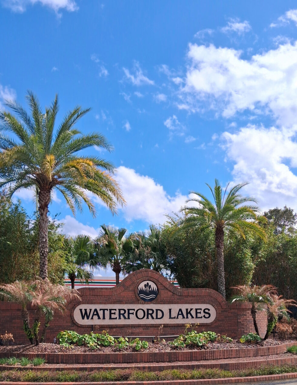 Home - Orlando Waterford Lakes Home For Sale
